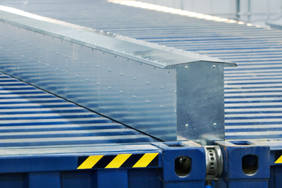 Double-Wide Shipping Container Connection Kit with Weld-Free Header